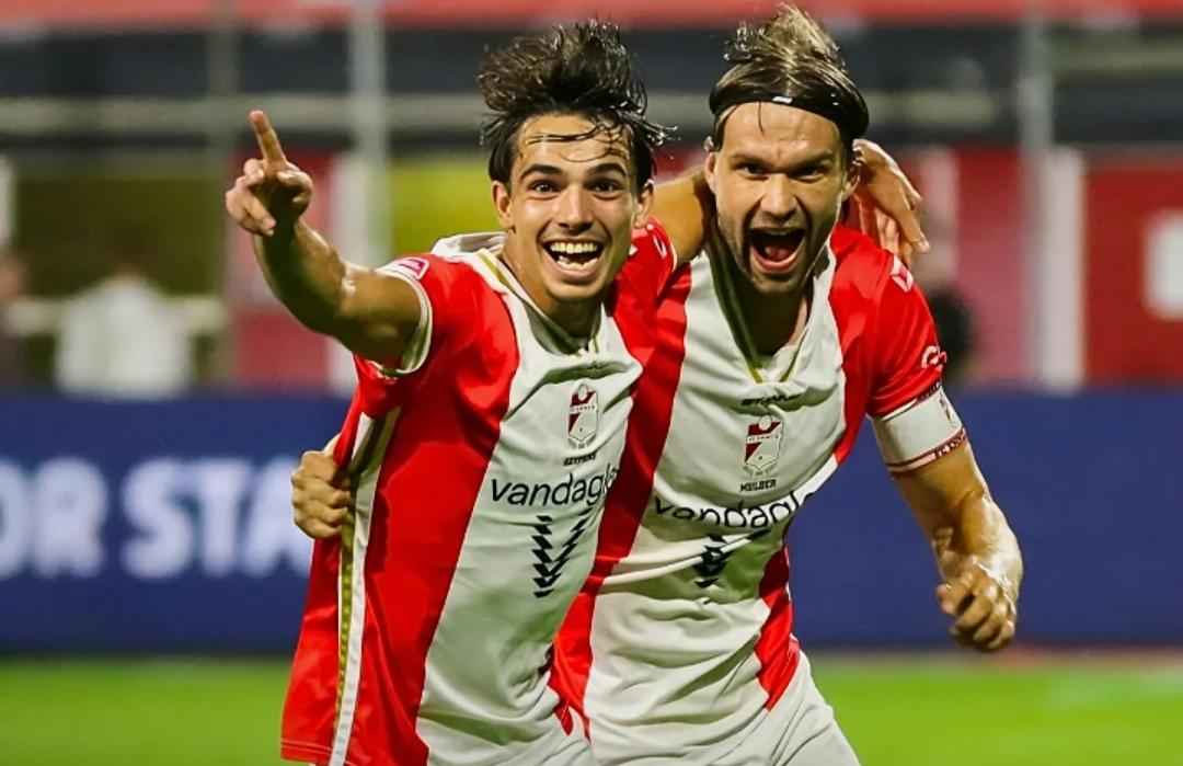 Profil Tim Geypens, Bek FC Emmen yang Dipanggil ke Timnas Indonesia ...